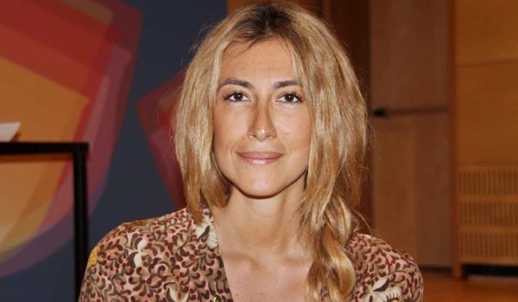 Chi è Annalisa Chirico? Biografia, carriera e vita privata della ...