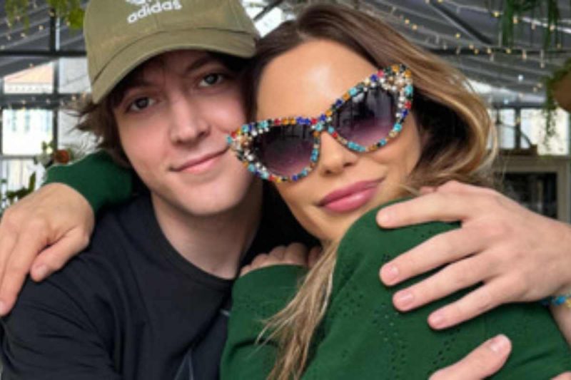 Chi è, quanti anni ha e cosa fa nella vita Akash, figlio di Naike ...